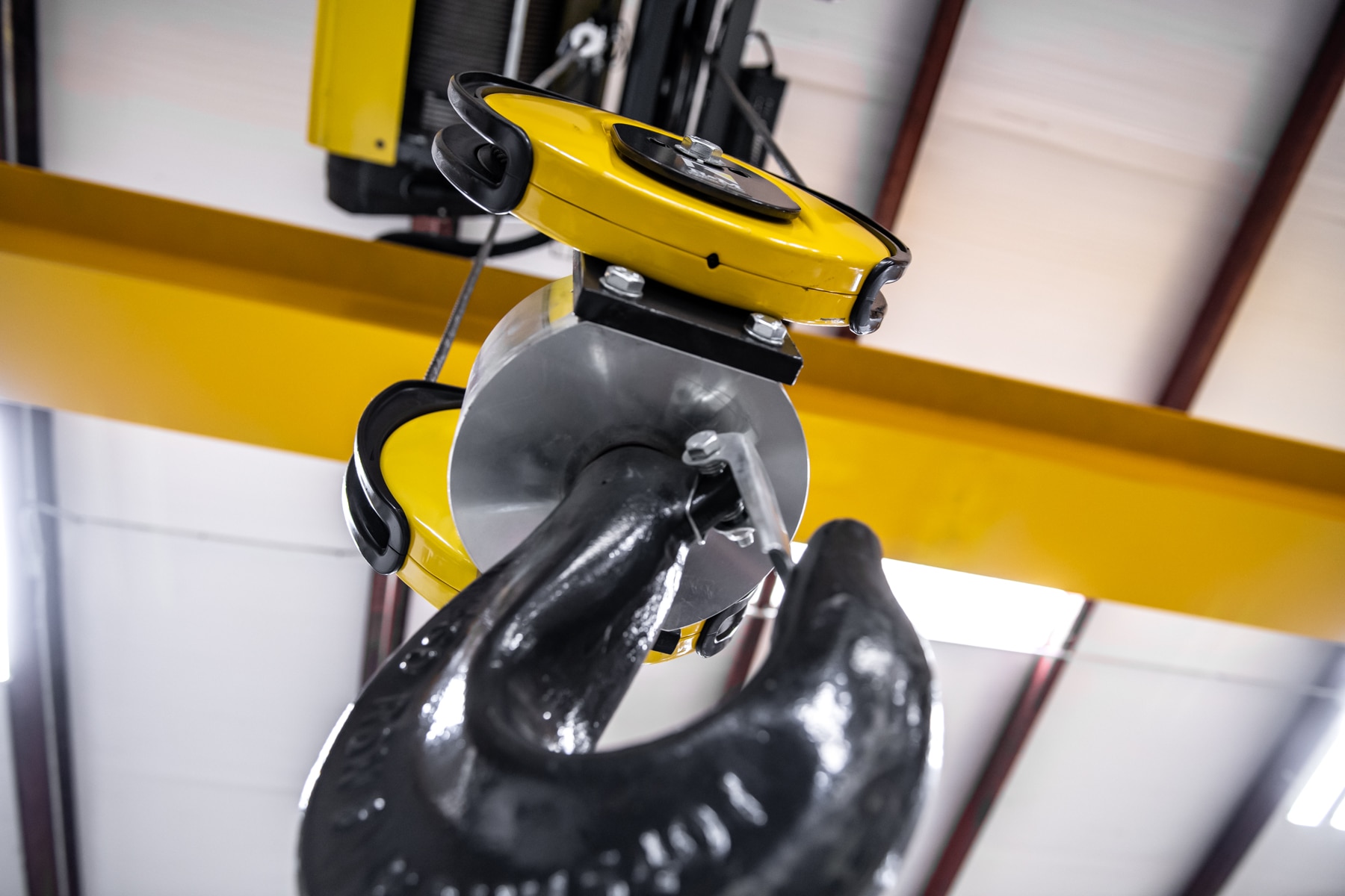 When To Replace A Crane Hook? - Engineered Systems